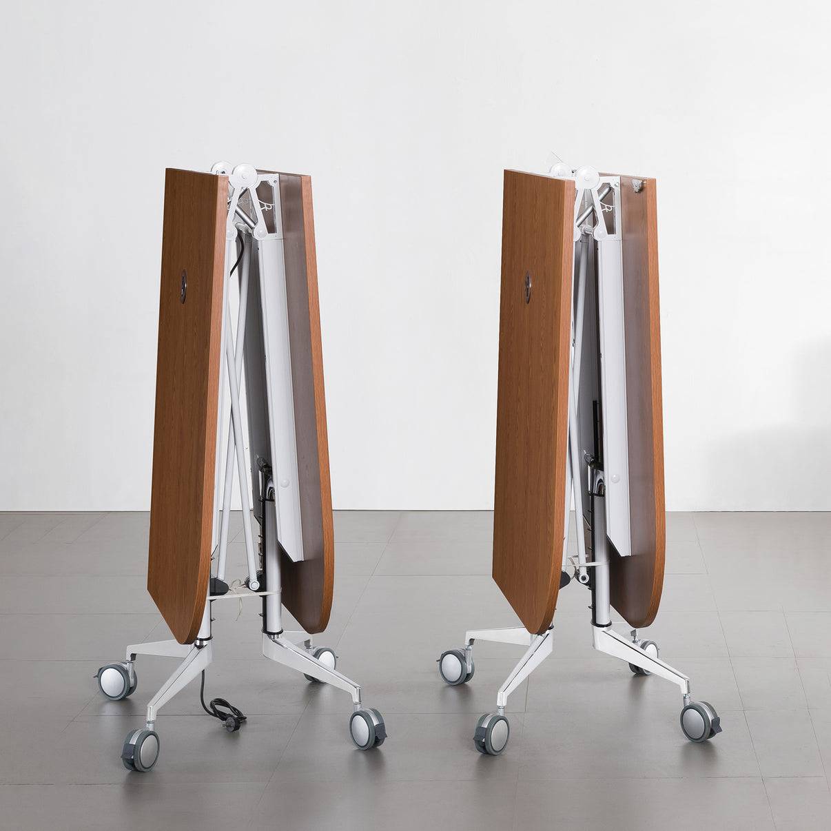 Premium Foldable Conference Table – EKOWorkplace